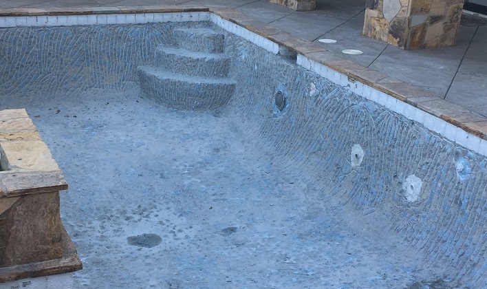 How Much Does it Cost to Resurface a Pool? | Valley Pool Plaster